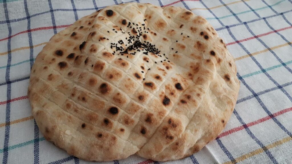 FOTO:Stiže nam Ramazan: Ovo je najbolji recept za sarajevski somun ...